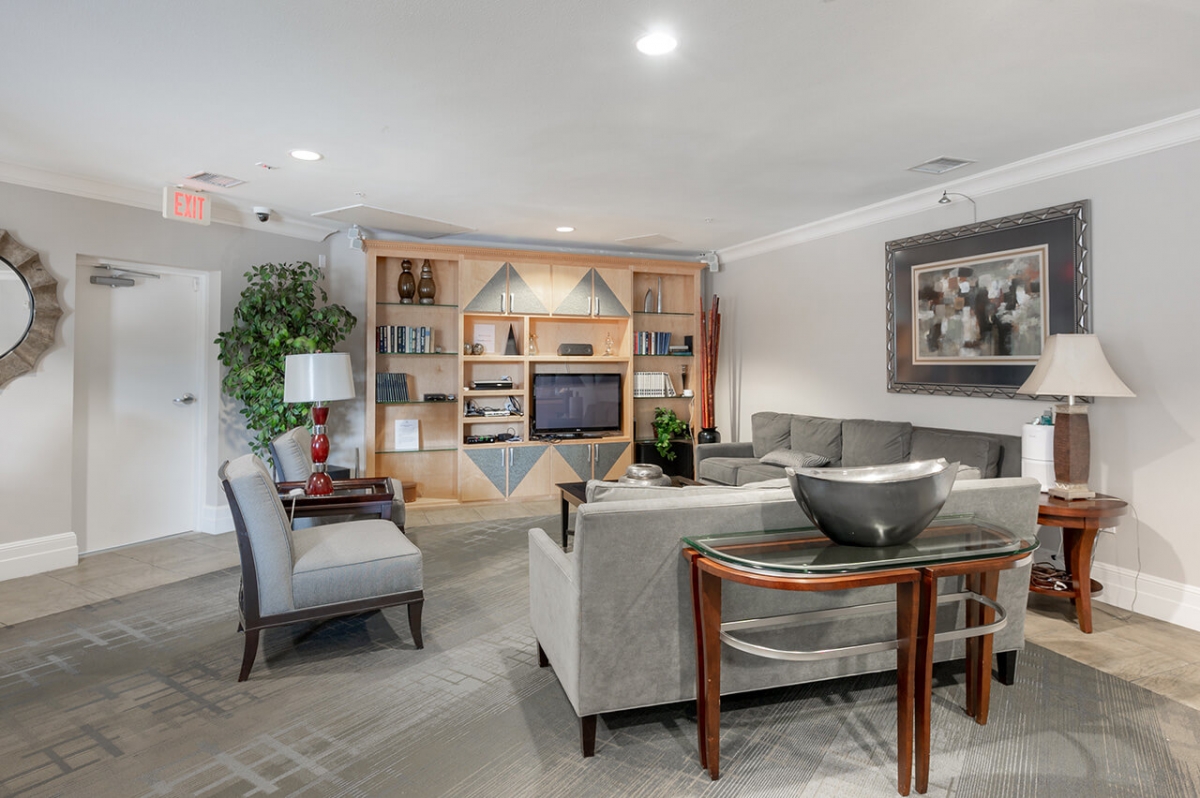 Union Square Condos for Sale | Downtown San Diego Communities